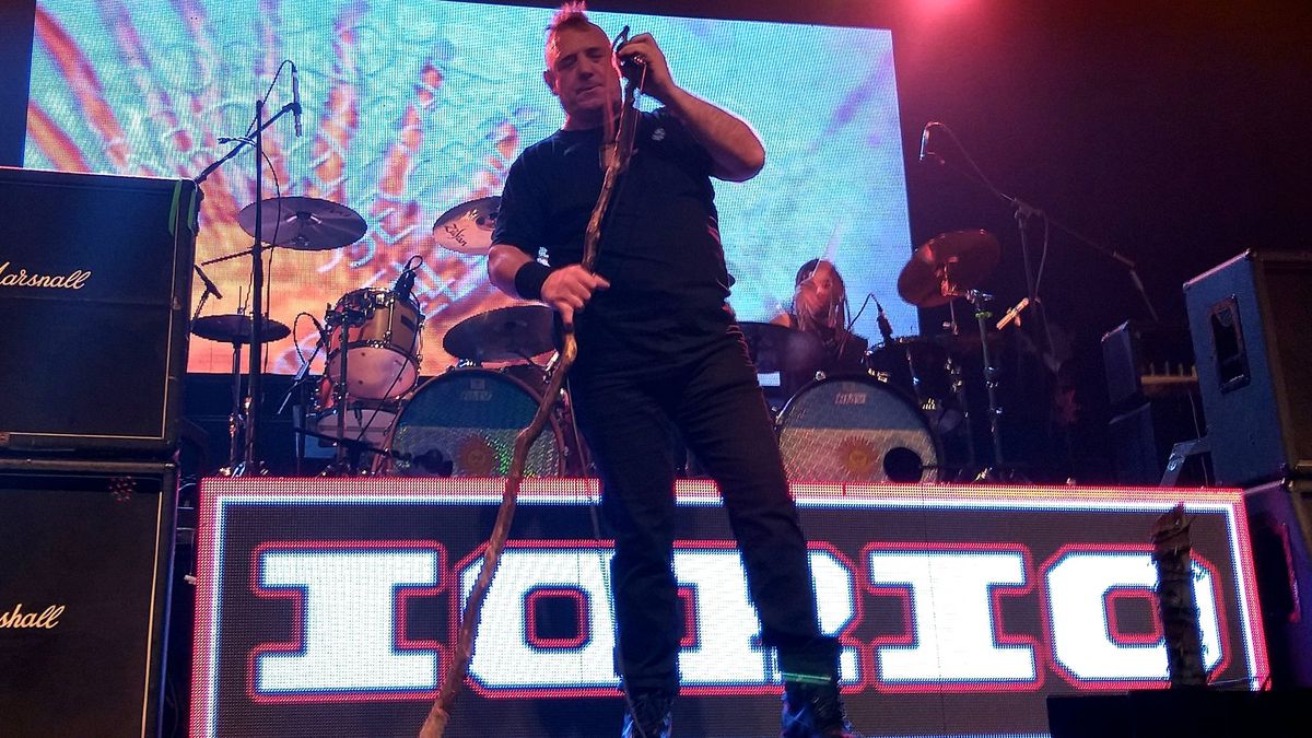 Iorio se presenta en el Teatro Sur y ya palpita la salida de su nuevo disco