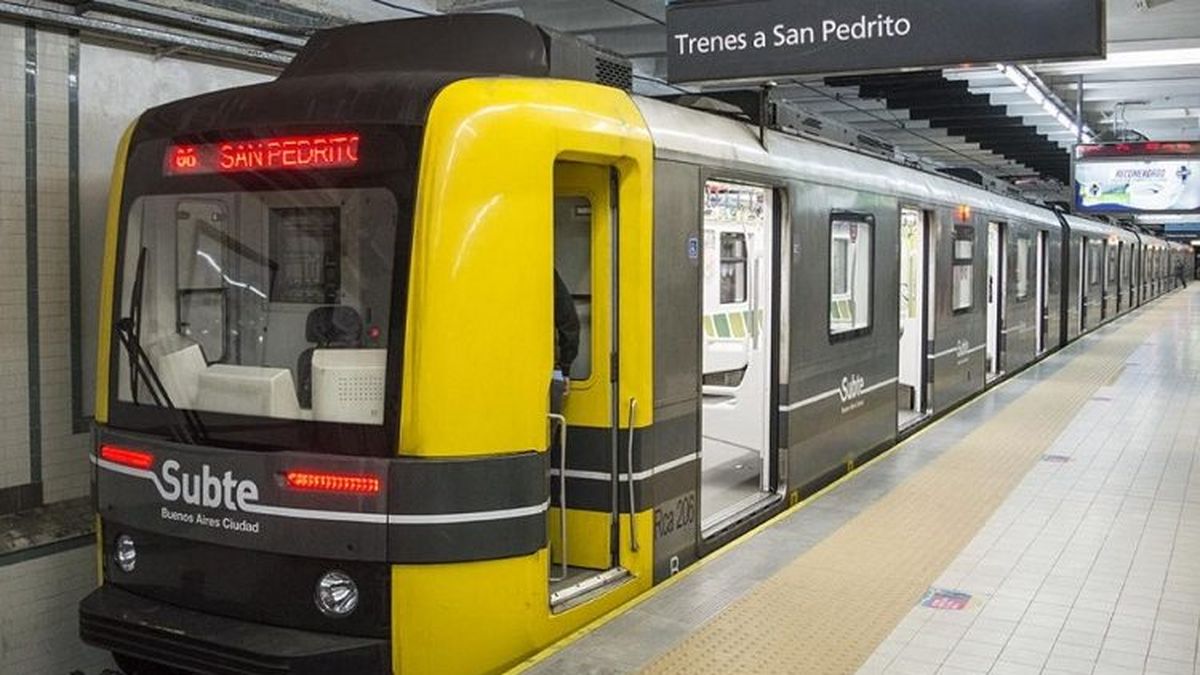 Paran todas las líneas de subte