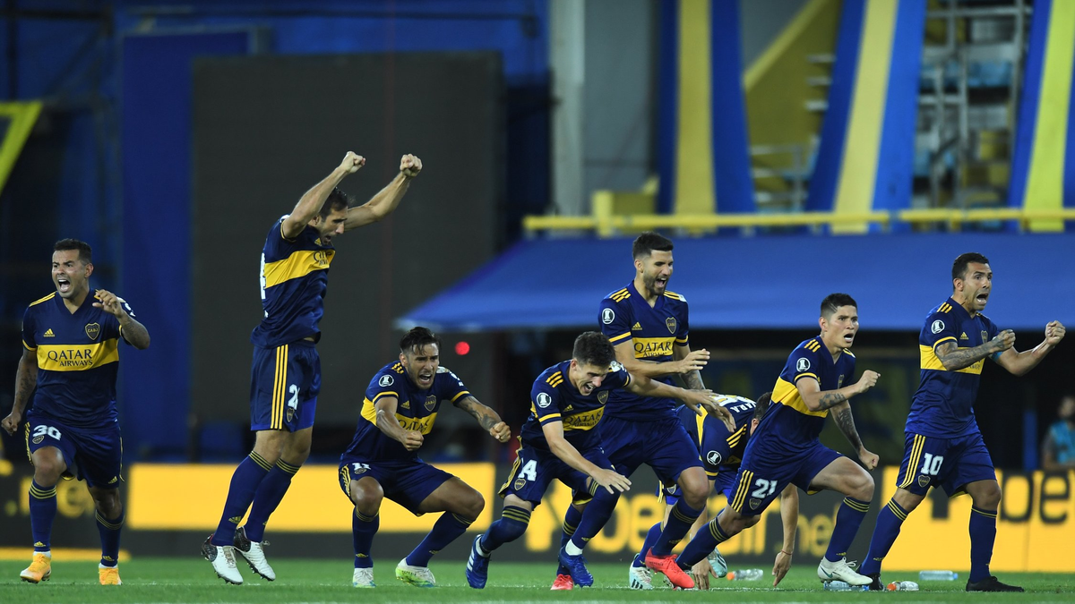 Las mejores fotos de la sufrida clasificación de Boca