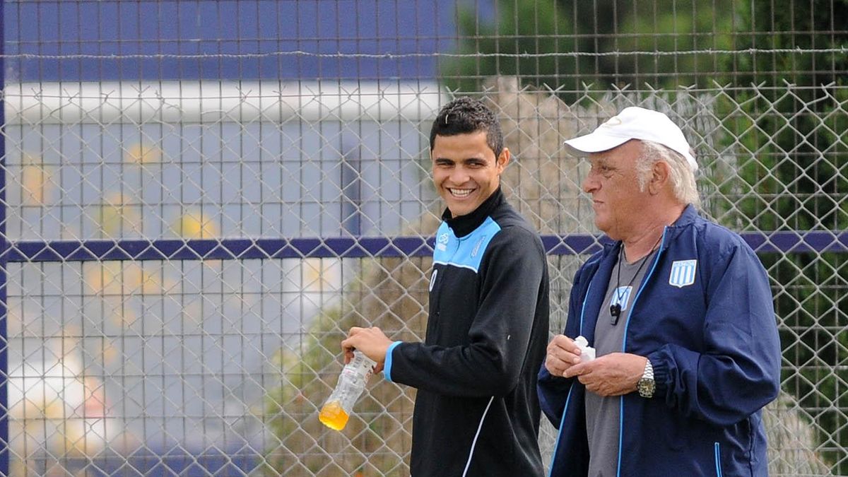 Racing: Basile se engripó y no fue a la práctica