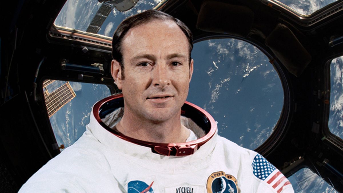 El astronauta Edgar Mitchell confirma la presencia de los OVNIS/ Por Antonio Las Heras